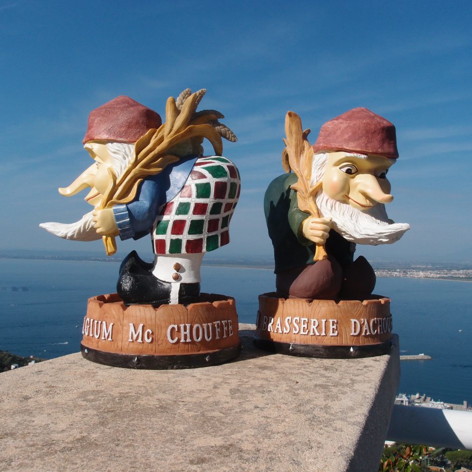 La Chouffe : plongeon dans les cuves d'un célèbre nain belge - Une ...