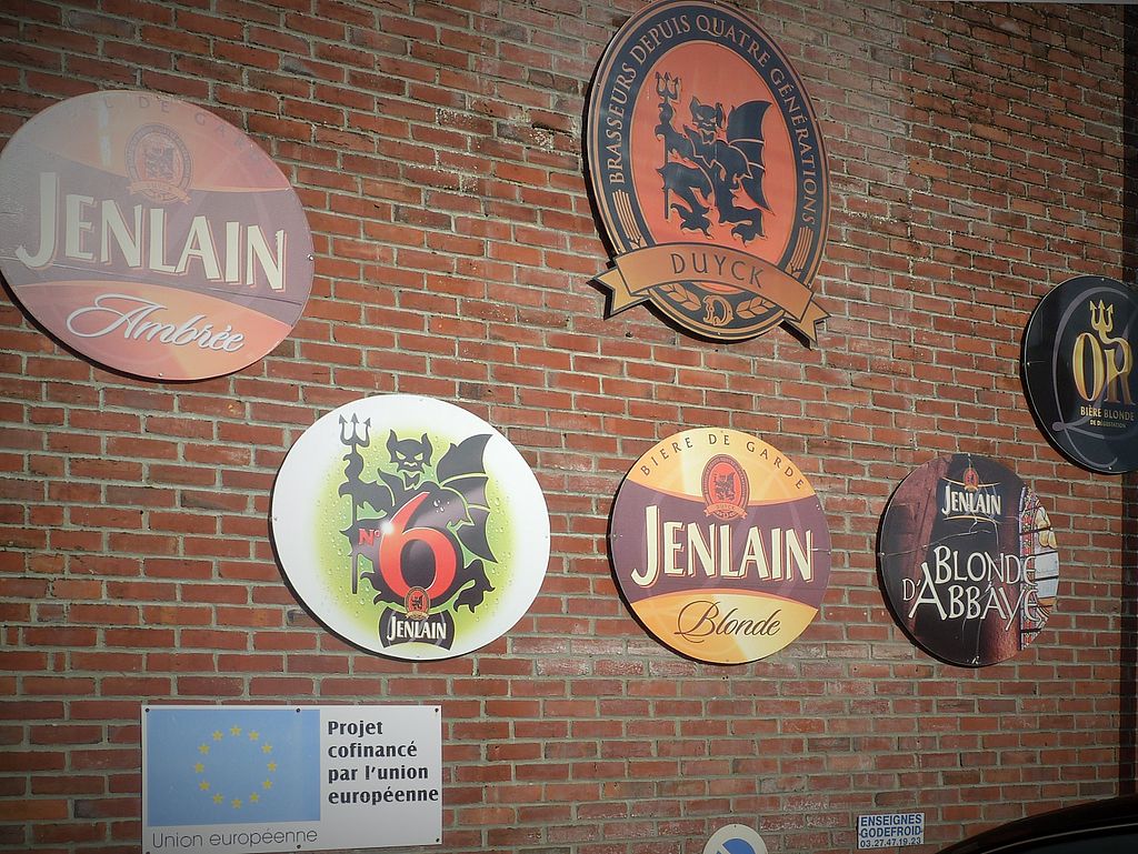 Qu'est-ce que la bière de garde ? Définition et exemples